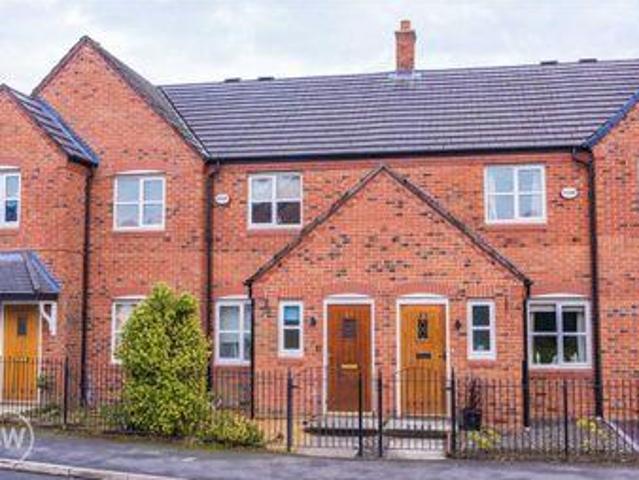 2 Bedrooms Terraced house for rent in Gadfield Grove, Atherton, Greater Manchester M46