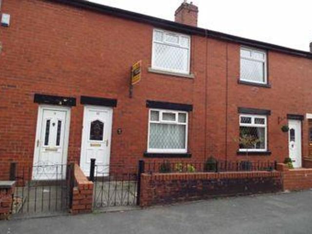2 Bedrooms Terraced house for rent in Gilbert Street, Ramsbottom, Greater Manchester BL0