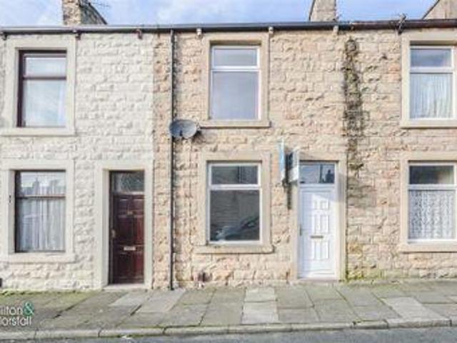 2 Bedrooms Terraced house for rent in Graham Street, Padiham, Burnley BB12
