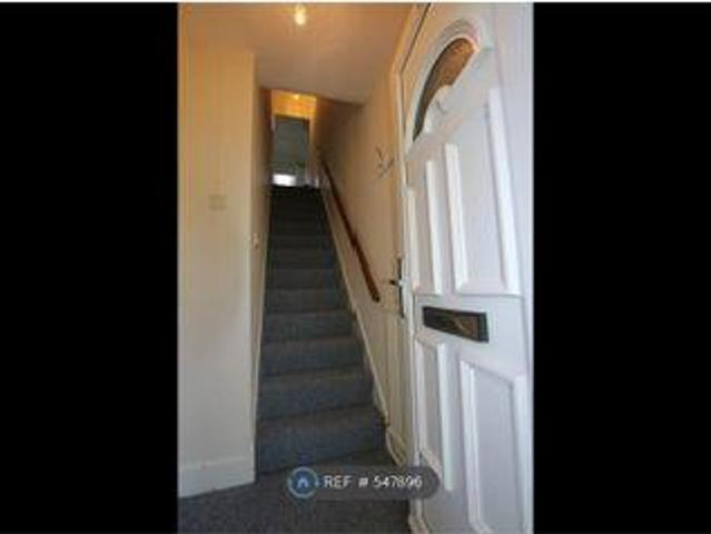 2 Bedrooms Terraced house for rent in Green Lane, Sealand CH5