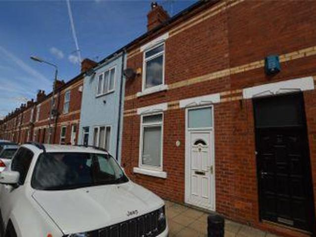 2 Bedrooms Terraced house for rent in Hugh Street, Castleford, West Yorkshire WF10