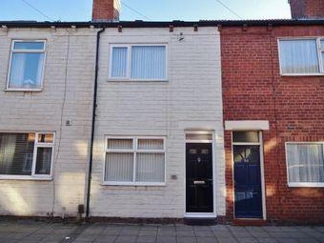 2 Bedrooms Terraced house for rent in Hugh Street, Castleford WF10