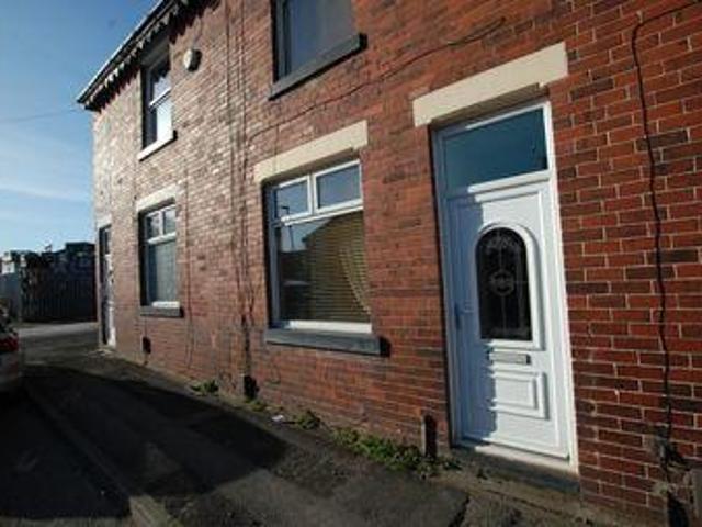 2 Bedrooms Terraced house for rent in Higher Dean Street, Radcliffe, Manchester M26