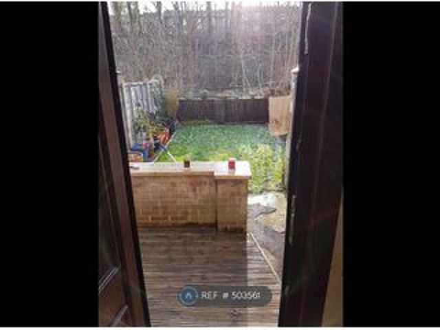2 Bedrooms Terraced house for rent in Holme Close, Sheffield S6