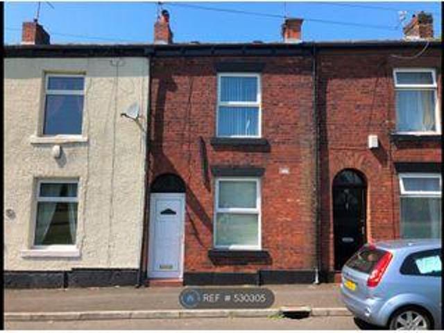 2 Bedrooms Terraced house for rent in John Street, Heywood OL10