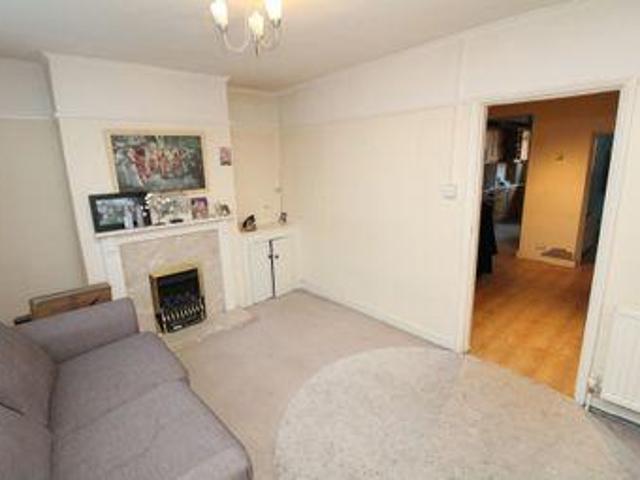 2 Bedrooms Terraced house for rent in Johns Terrace, Croydon CR0