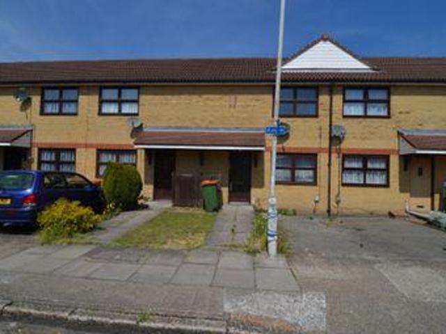 2 Bedrooms Terraced house for rent in Keogh Road, Stratford E15