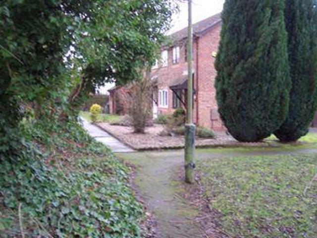 2 Bedrooms Terraced house for rent in Kenilworth Drive, Nuneaton CV11