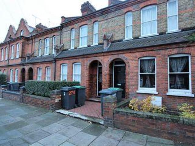 2 Bedrooms Terraced house for rent in Lymington Avenue, Wood Green N22
