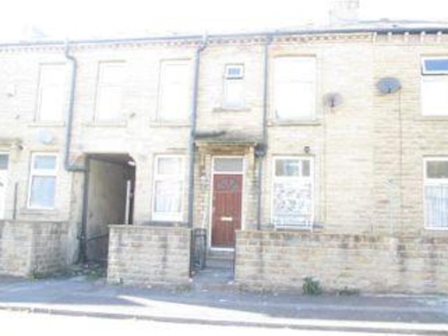 2 Bedrooms Terraced house for rent in Leyburn Street, Bradford BD8