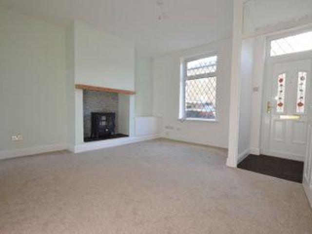 2 Bedrooms Terraced house for rent in Lomax Street, Great Harwood, Blackburn BB6