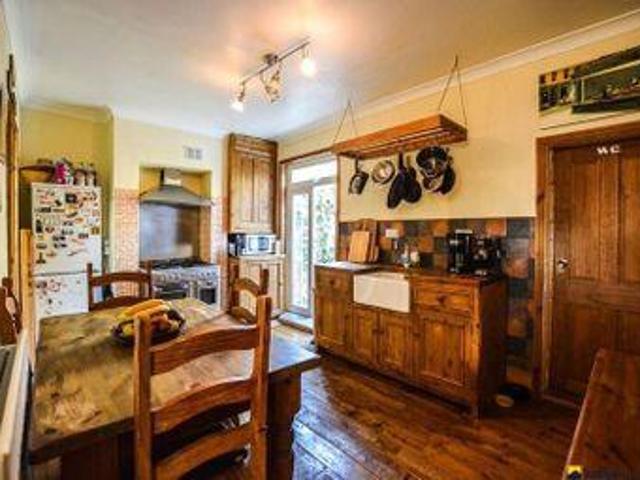 2 Bedrooms Terraced house for rent in Parkdale Road, London SE18