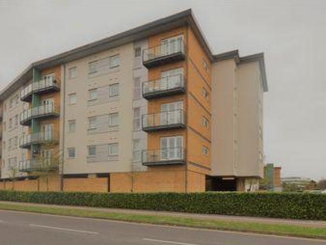 2 Bedrooms Terraced house for rent in Parkhouse Court, Hatfield, Hertfordshire AL10