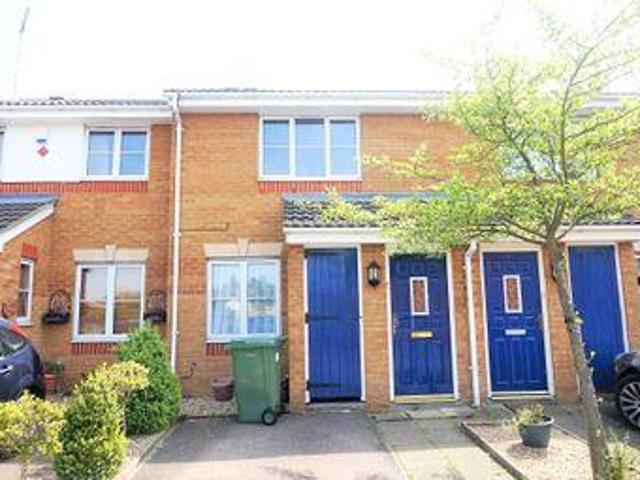 2 Bedrooms Terraced house for rent in Poppy Close, Belvedere, Kent DA17