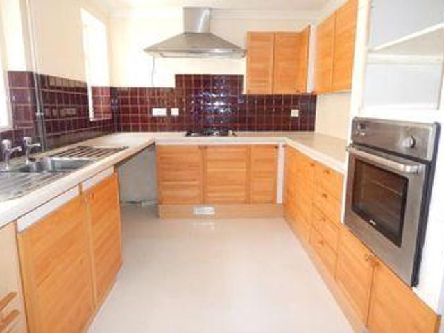 2 Bedrooms Terraced house for rent in Rampart Road, Salisbury, Wiltshire SP1