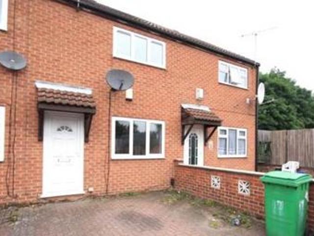 2 Bedrooms Terraced house for rent in Regent Street, New Basford NG7