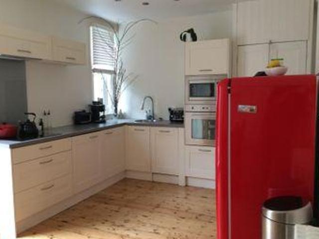 2 Bedrooms Terraced house for rent in Richmond Street, Brighton BN2