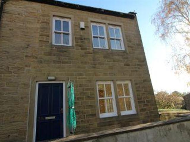 2 Bedrooms Terraced house for rent in Stone Hall Road, Bradford BD2