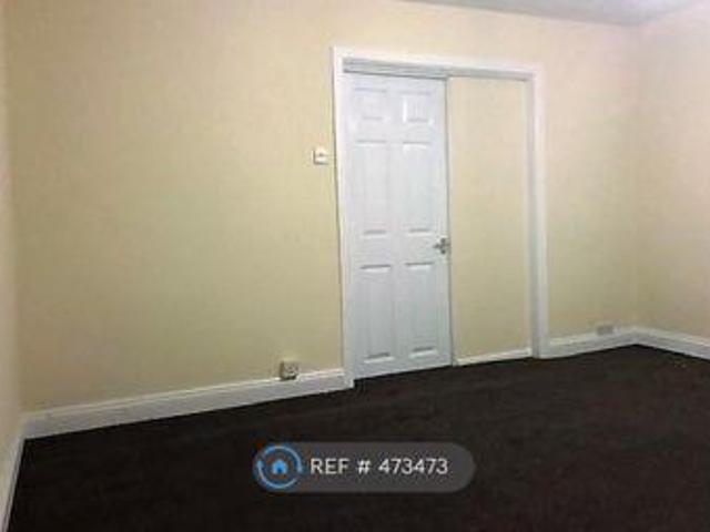 2 Bedrooms Terraced house for rent in Sudell Road, Darwen BB3