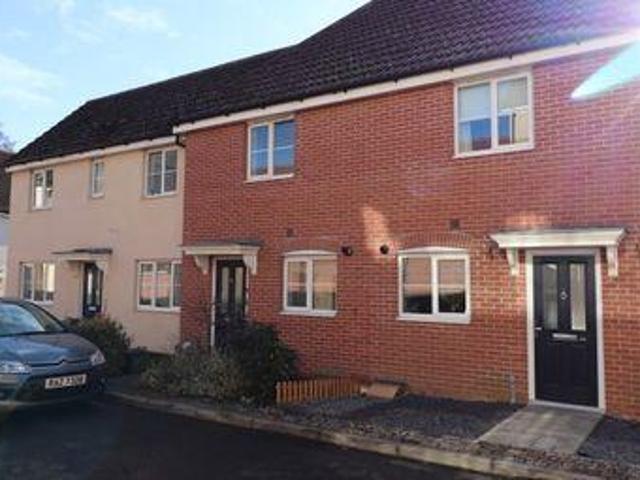 2 Bedrooms Terraced house for rent in Summerfields, Sible Hedingham, Halstead CO9