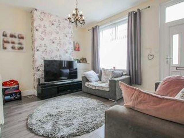 2 Bedrooms Terraced house for rent in Scott Street, Padiham, Burnley BB12