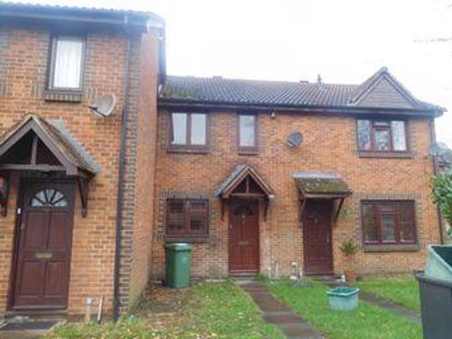 2 Bedrooms Terraced house for rent in Silver Close, London SE14