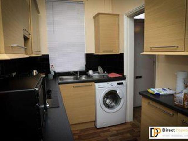 2 Bedrooms Terraced house for rent in Thomas Street, Leeds LS6