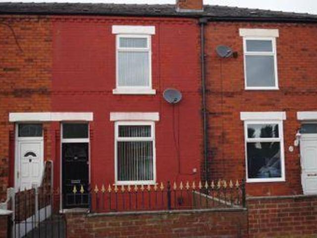 2 Bedrooms Terraced house for rent in Tindall Street, Eccles, Manchester M30