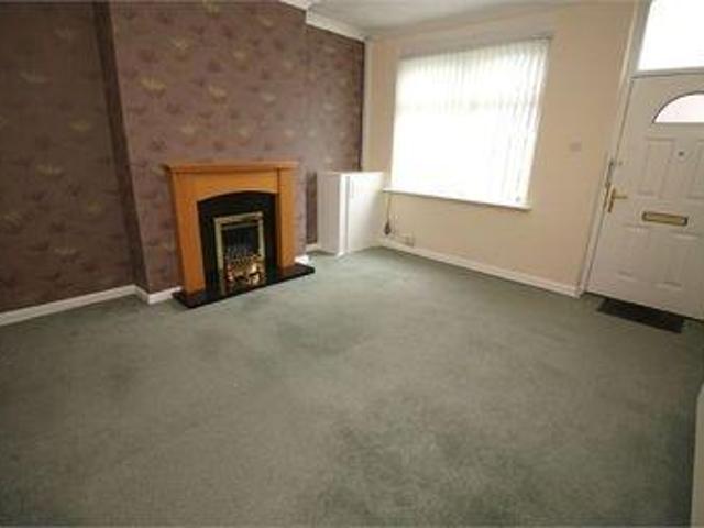 2 Bedrooms Terraced house for rent in Tonge Moor Road, Bolton BL2