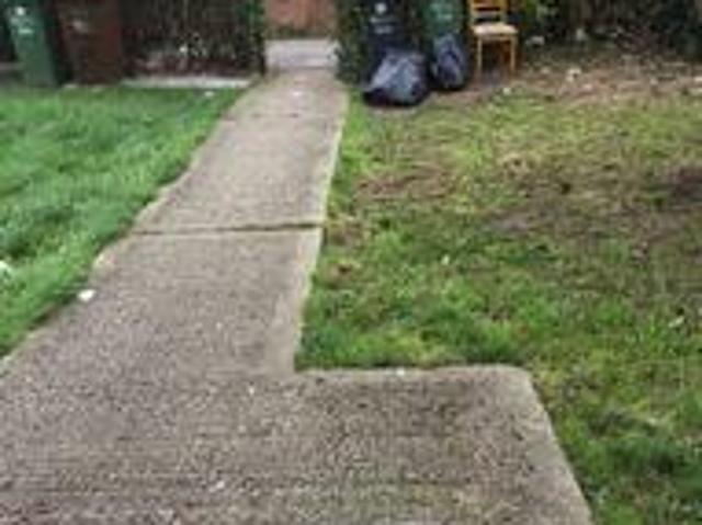 2 Bedrooms Terraced house for rent in Upperton Road West, Plaistow E13