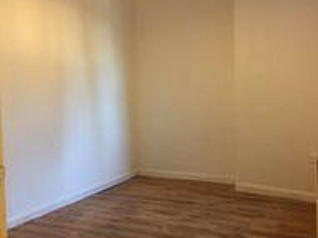 2 Bedrooms Terraced house for rent in Upperton Road West, Plaistow E13