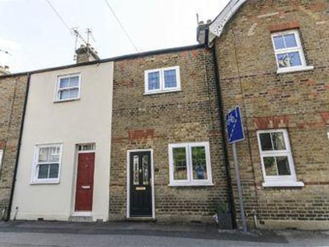 2 Bedrooms Terraced house for rent in Vansittart Road, Windsor, Berkshire SL4