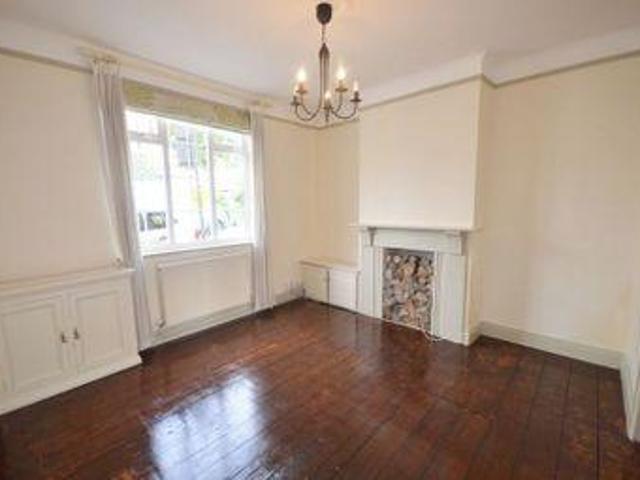2 Bedrooms Terraced house for rent in Vansittart Road, Windsor SL4