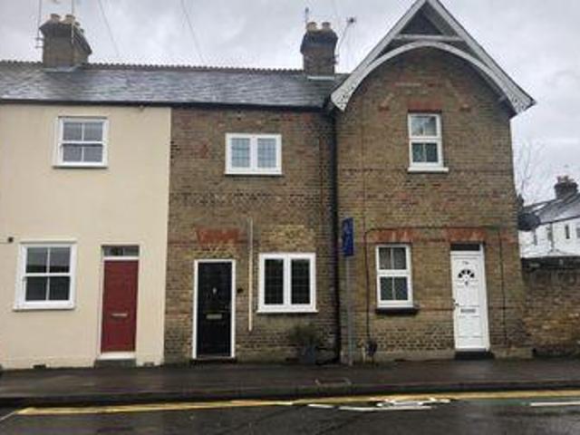 2 Bedrooms Terraced house for rent in Vansittart Road, Windsor SL4