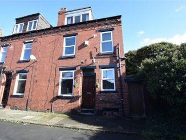 2 Bedrooms Terraced house for rent in Vesper Grove, Kirkstall, Leeds LS5