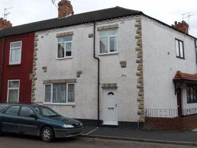 2 Bedrooms Terraced house for rent in Volta Street, Selby YO8