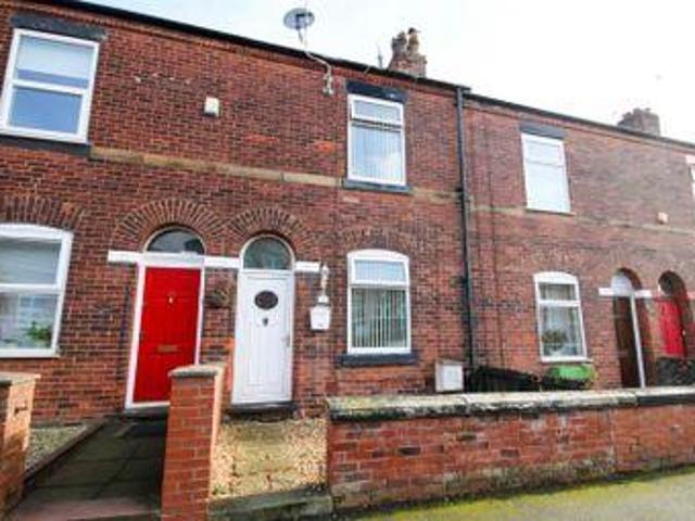 2 Bedrooms Terraced house for rent in Warwick Street, Pendlebury, Swinton, Manchester M27