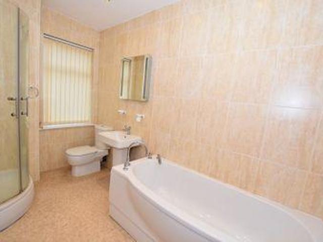 2 Bedrooms Terraced house for rent in Watlands View, Porthill, Newcastle Under Lyme, Staffordshire ST5