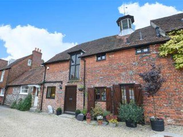 2 Bedrooms Terraced house for rent in West Street, Alresford, Hampshire SO24