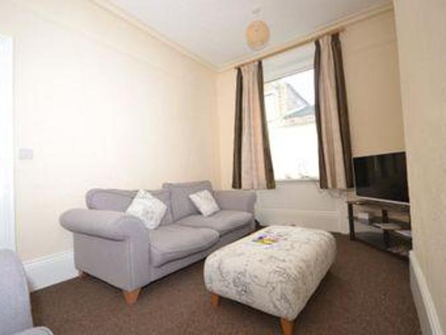 2 Bedrooms Terraced house for rent in William Street, Huddersfield HD1