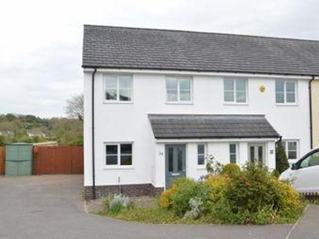 2 Bedrooms Terraced house for sale in Maes Y Goron, Lixwm, Holywell CH8