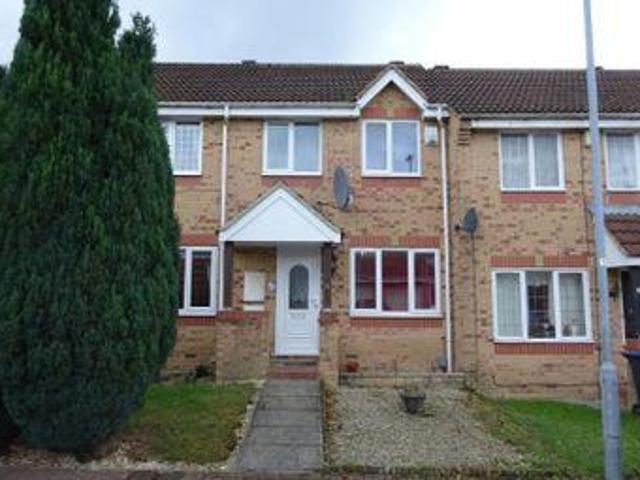 2 Bedrooms Terraced house for sale in Maizebrook, Dewsbury WF13
