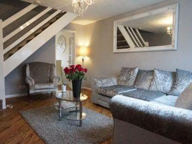 2 Bedrooms Terraced house for sale in Mapledown Close, Horsham RH13