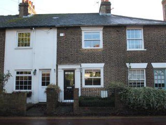 2 Bedrooms Terraced house for sale in May Place, Sole Street, Cobham, Gravesend DA12