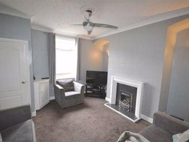 2 Bedrooms Terraced house for sale in Ainsworth Road, Manchester M26