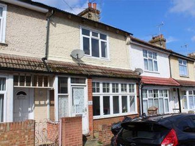 2 Bedrooms Terraced house for sale in Albany Road, Gillingham, Kent ME7