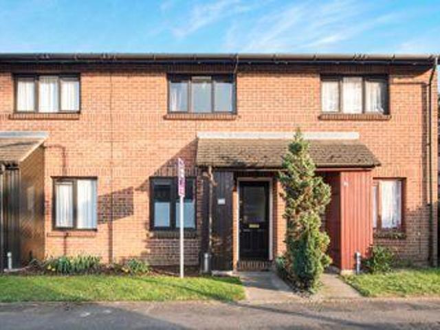 2 Bedrooms Terraced house for sale in Alders Close, London E11