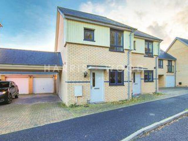 2 Bedrooms Terraced house for sale in Apprentice Drive, Colchester CO4