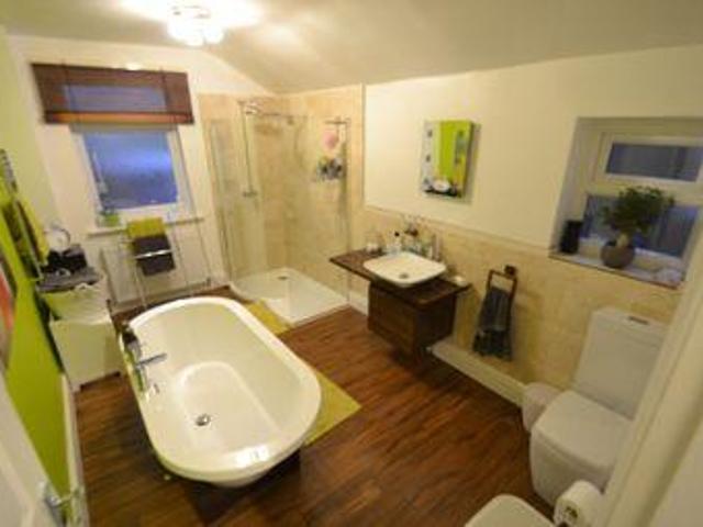 2 Bedrooms Terraced house for sale in Askern Road, Toll Bar, Doncaster DN5