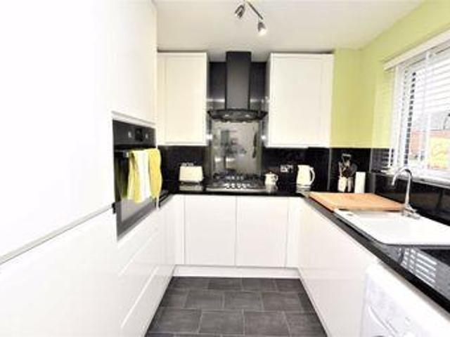 2 Bedrooms Terraced house for sale in Bakers Ground, Stoke Gifford, Bristol BS34